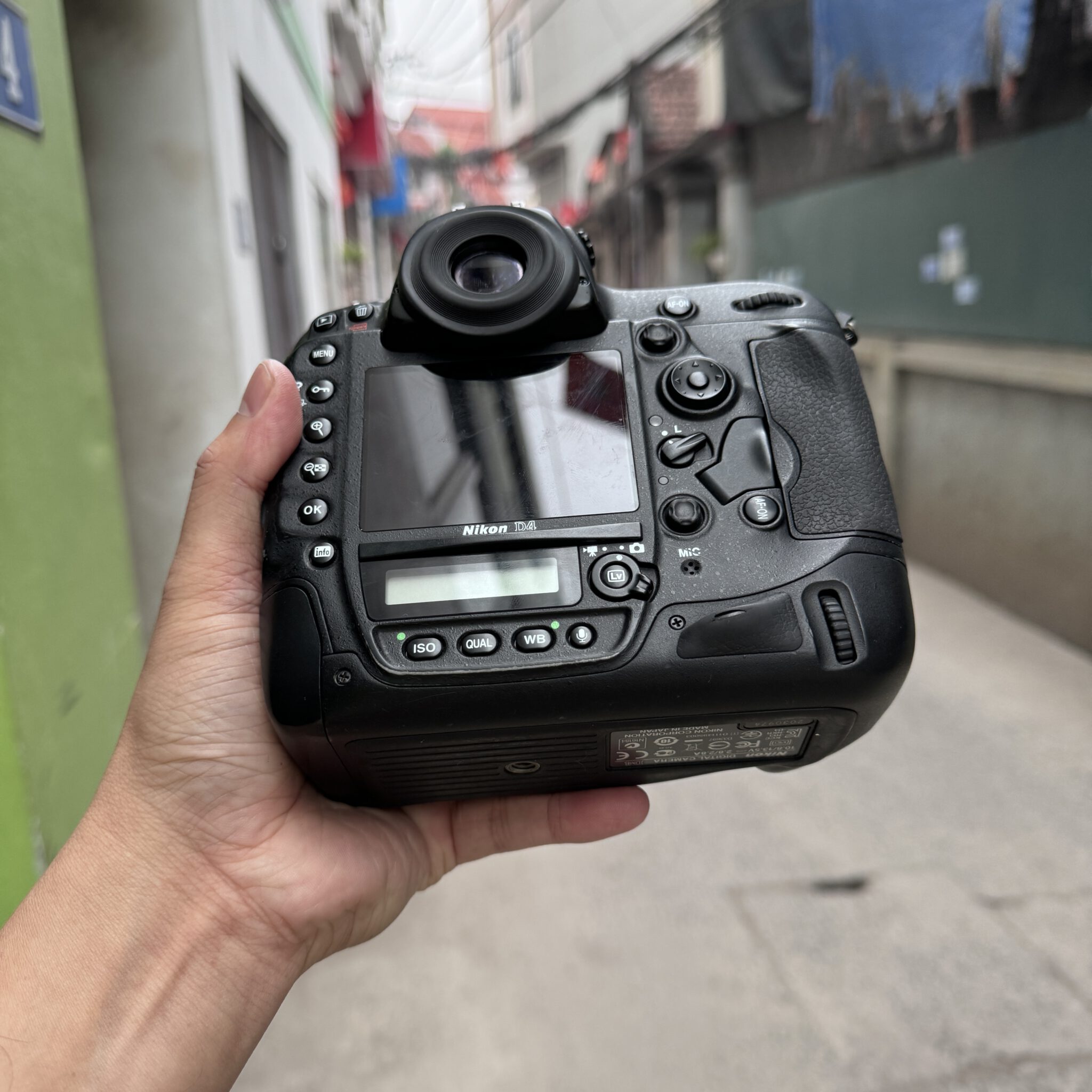 Nikon D4 Body mới 96% - bảo hành 06 tháng -Hình ảnh thực tế - HANOICAM